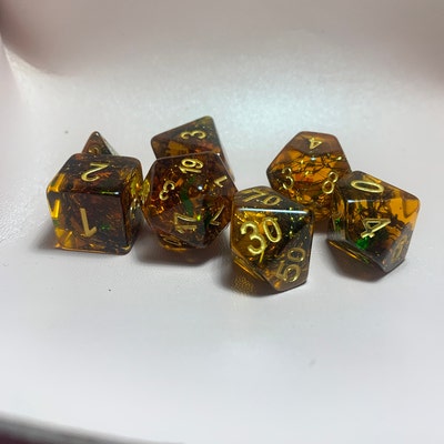 Falling Leaves Dice Set 7 Piece. Dungeons and Dragons, Fall Season D&D ...