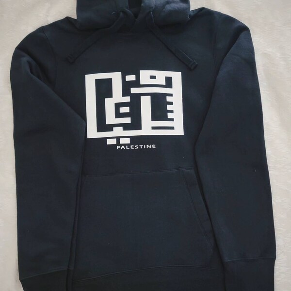 Nashmiyeh Arabic Calligraphy - Jordanian Girl With Red Kufeya Scarf ...