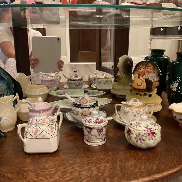 Stunning Set of Madeira Embroidery Table Runner and 5 Placemats ...