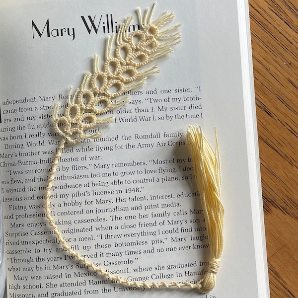 Ear of Wheat Bookmark Tatting Pattern Beginner Bookmarks Tatted Lace ...