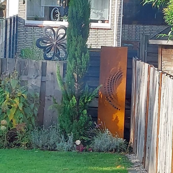 Noble Rust Garden Privacy Screen, Wall, Rust, Privacy Screen Metal ...
