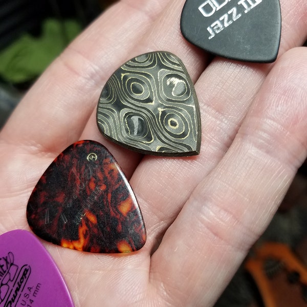 1 Mm JAZZ Guitar Pick, Carbon Fiber Guitar Pick, Gift for Boyfriend ...