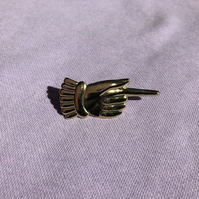 Pointing Hand 3D Enamel Pin Wizarding Pin Collection Mr - Etsy