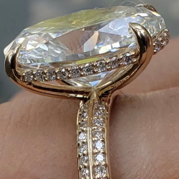 Oval 2.30tcw Lab Grown Diamond, EF Color, VS Clarity, Three Stone ...