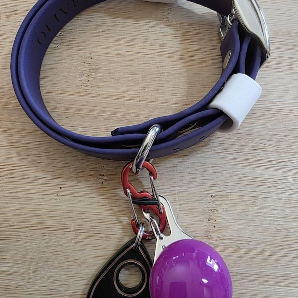 Futuristic Cyberpunk Keychain - Color Changing - Futuristic LED ...