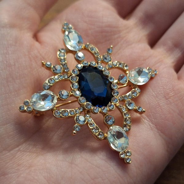Vintage Style Blue Stone Brooch, Something Blue Brooch, Blue Halo Brooch, Antique Style Blue ...