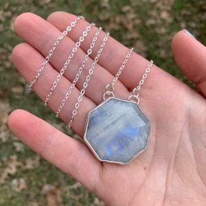 Blue Lolite Moonstone Quartz Gemstones, Pentagon Shape Gemstones ...