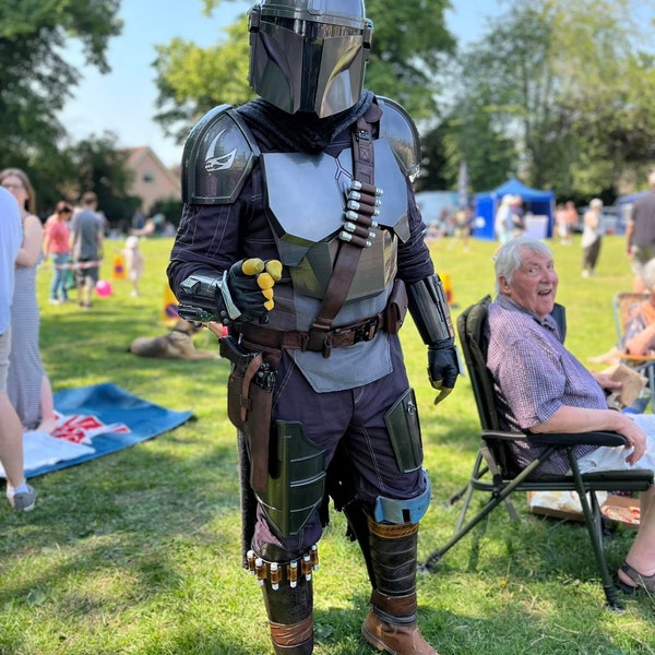 Space Mercenary Neck Seal Pattern Inspired by the Armorer (from the ...