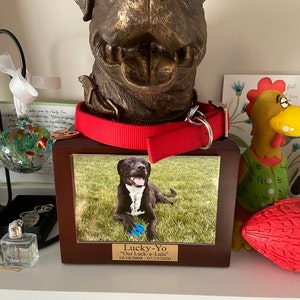 Black Lab Memorial Urn | Etsy
