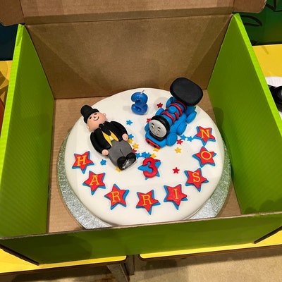 Edible Handmade Thomas the Tank Engine & Fat Controller Cake - Etsy