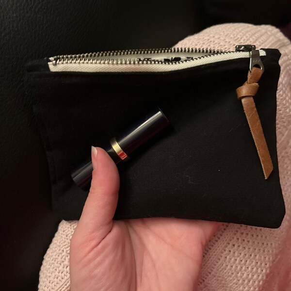 Small Olive Green Linen Zipper Bag With Floral Cotton Lining Perfect ...