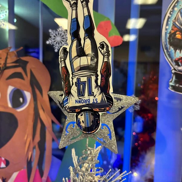 Upside Down Amon Ra St Brown Headstand Metal Christmas Holiday Ornament ...