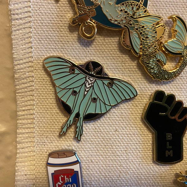 Dark Moon Moth Enamel Pin - Etsy