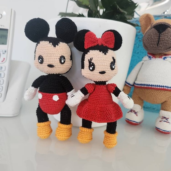 Mickey and Minnie Mouse Large Size English Pattern - Etsy