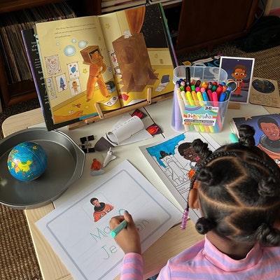 SPIDERS Magnifying Matching Game Montessori at Home Using Magnifying ...