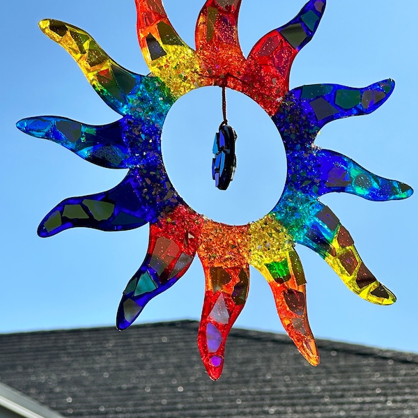 Rainbow Sun Suncatcher..gifts .. Suncatcher.. Blingthingzbylori ...