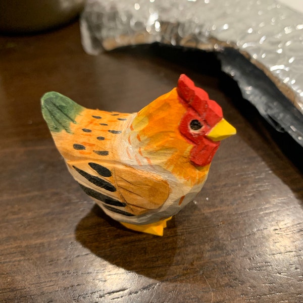 Brown Hen Wood Figurine Farm Animal Statue Miniature Chicken Bird Art ...