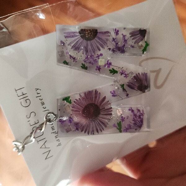 Custom Dried Flower Keychain, Bridesmaid Gift, Resin Floral Keyring ...