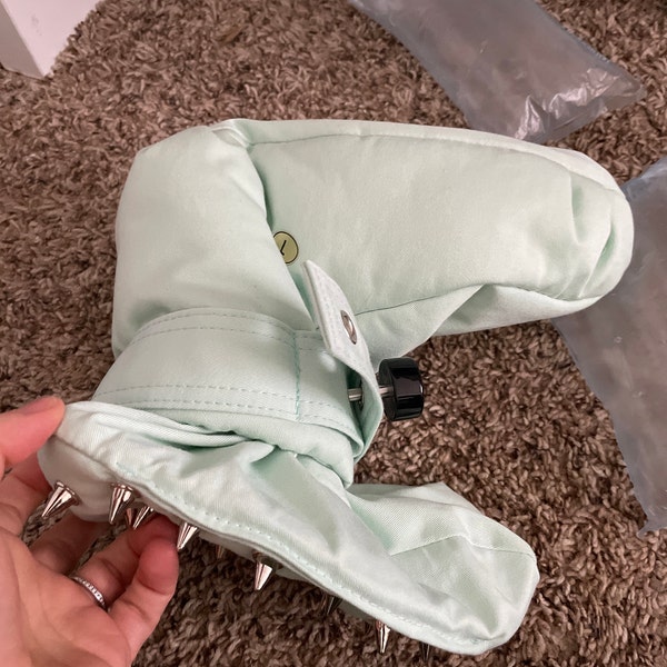 Crawling Habit Training Restraining Booties With Spikes and Segufix ...