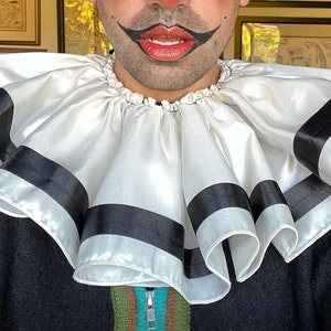 Vintage Style Ivory Taffeta Black Burlesque Pierrot Clown Ruff Collar ...