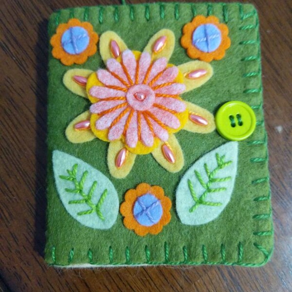 Spring Garden - DIY Felt Needle Case Kit - Needle Book Kit - Flower ...