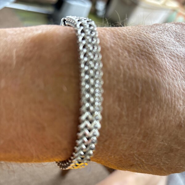 Gold Cross With Adjustable Chainmail Band Crusader Bracelet, Free Gift ...