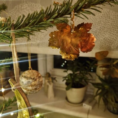 Copper Mistletoe Single - Etsy UK