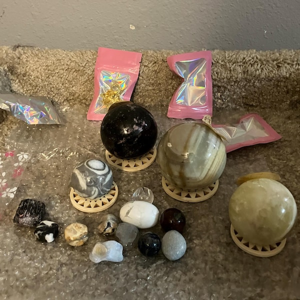 Crystal Spheres Mystery Box - Spheres Only Surprise Box - Crystals and ...