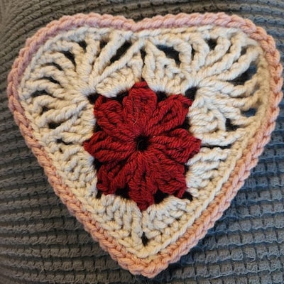 Crochet Pattern. Part 1 Heart in Bloom Motif. Instant Digital Download ...
