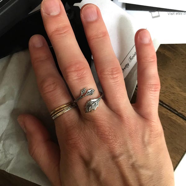 Leaf Ring in Sterling Silver, Fall Leaf Ring, Adjustable Leaf Ring, Leaf Rings for Women, Leaf ...