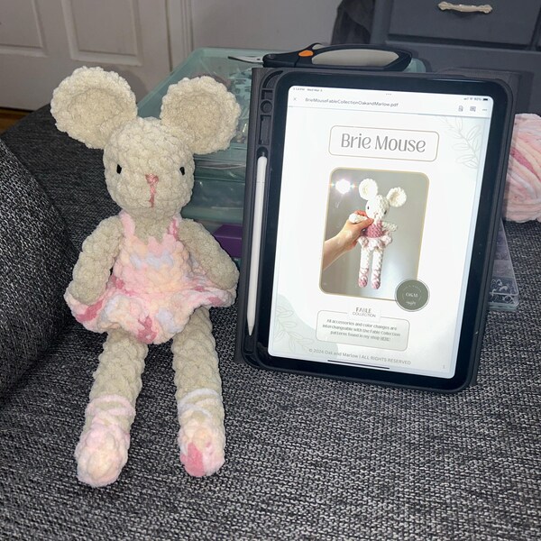 Brie Mouse + Mermaid Tail Mod CROCHET PATTERN (fable Collection) - Etsy