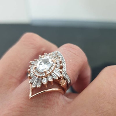 Deep V Ring, 14K Solid Gold 1mm Skinny Simple Dainty Chevron Stack ...