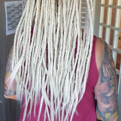 Silver White Curly Dreads / Synthetic Dreadlocks Extensions - Etsy