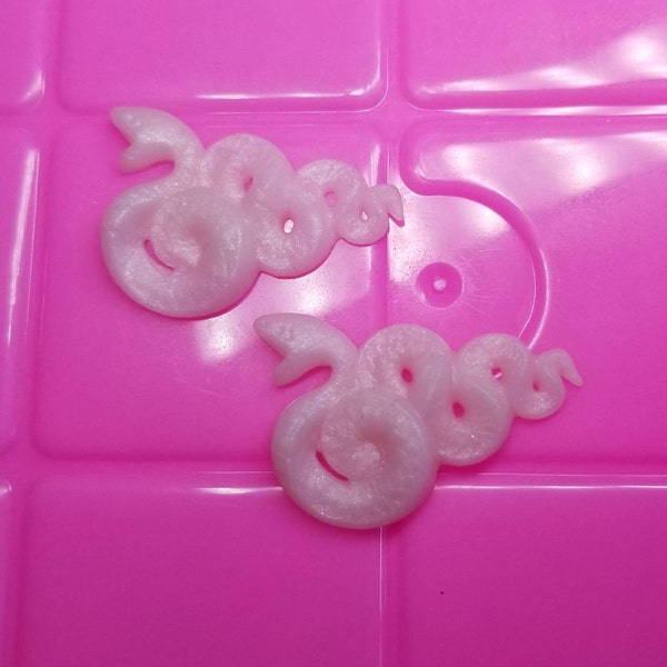 Snake Flexible Silicone Mold/mould (23mm) for Crafts, Jewelry ...