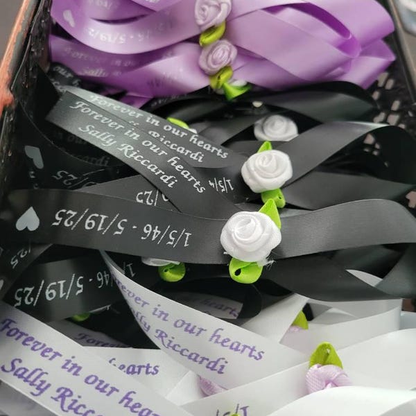 Personalized Memorial Ribbons With Pins for Funeral or Celebration of ...