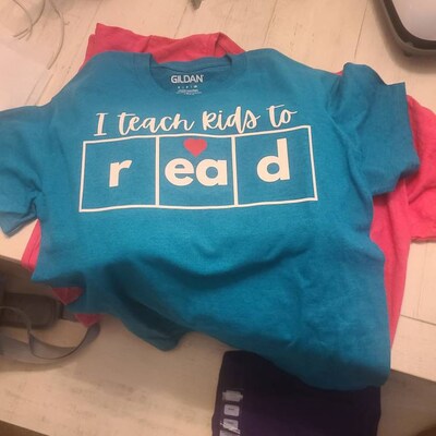 I Teach Kids to Read SVG Reading Teacher Svg, Reading Specialist Svg ...