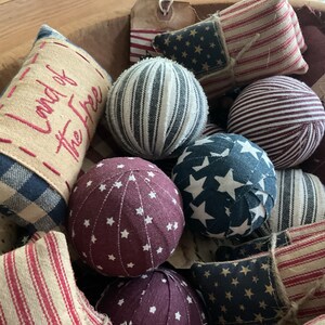 Primitive Rustic Rag Balls. Set of 9 Assorted Bowl Fillers Rustic Home ...