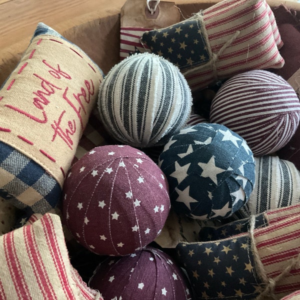 Patriotic Primitive Rustic Rag Balls. 5 Assorted Bowl Fillers Rustic ...