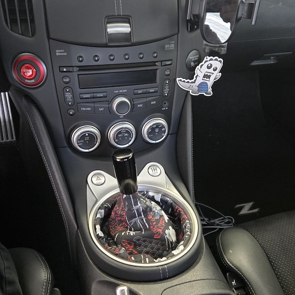 CHECKMATE - 90s White Retro Checker Universal Shift Boot - Handmade ...