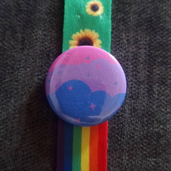 Nonverbal Communication Badge for Personal Space | Mobility Aid Pin ...