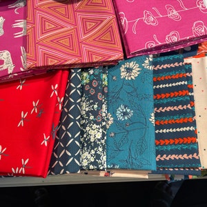 Throw Quilt Kit Art Gallery Quilt Kit Ombre Quilt Kit Soft Focus Quilt ...