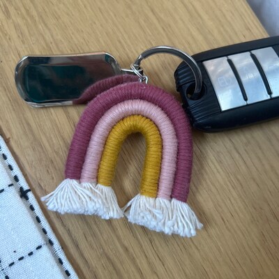 Macrame Rainbow Keyring 12 Colours - Etsy