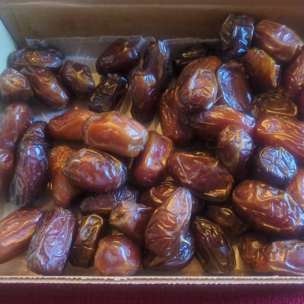 Soft Rutab Medjool Dates Organically Grown 2025 Harvest Nature's Candy ...