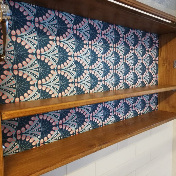 Art Decor Scallop Pattern Wallpaper - Art Deco Peacock Feathers by ...