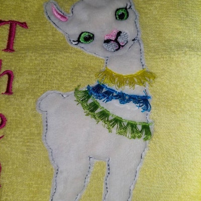 Little Llama With Tassels, Fringed Tassel Applique Lama Boho ITH in the ...