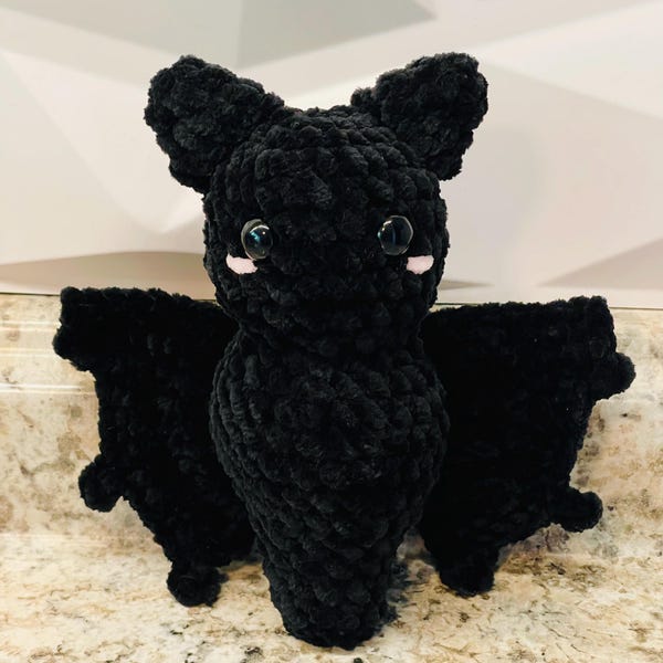 Crochet Amigurumi Small Bat Pattern Crochetgrove, Crochet Bat, Small ...