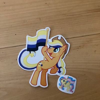 My Little Pony LGBTQ Pride Flag Stickers Gay Rainbow Dash, Bi Rarity ...