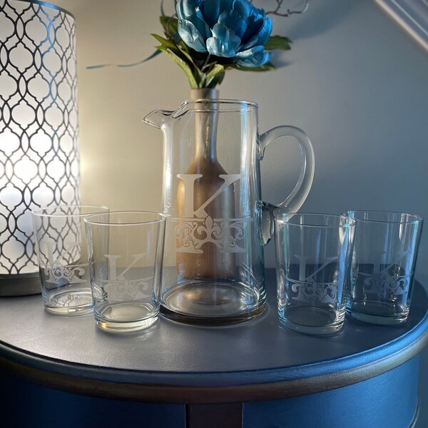 Personalized Family Name / Monogram Etched Glass Pitcher or Set - Etsy