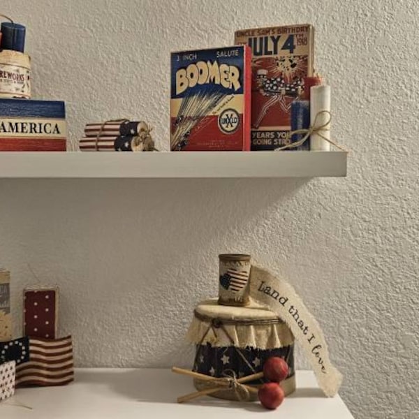 Primitive Distressed Aged Grungy Farmhouse Summer Americana 4th of July ...