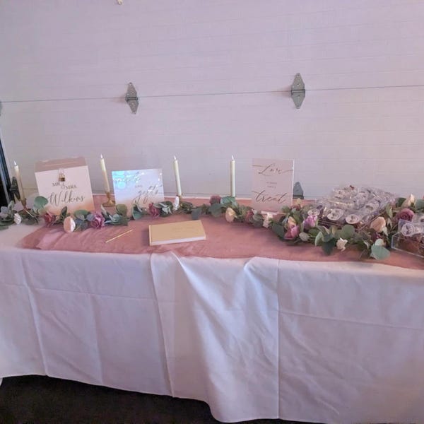 Black and White Welcome Signs With Raised Text | Extra Large Stacked ...